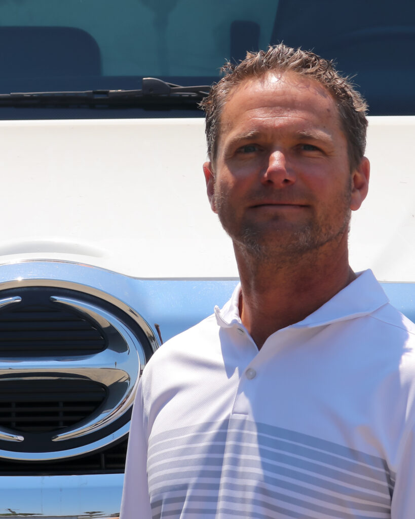 Donahue Truck Centers Staff - Donahue Truck Centers